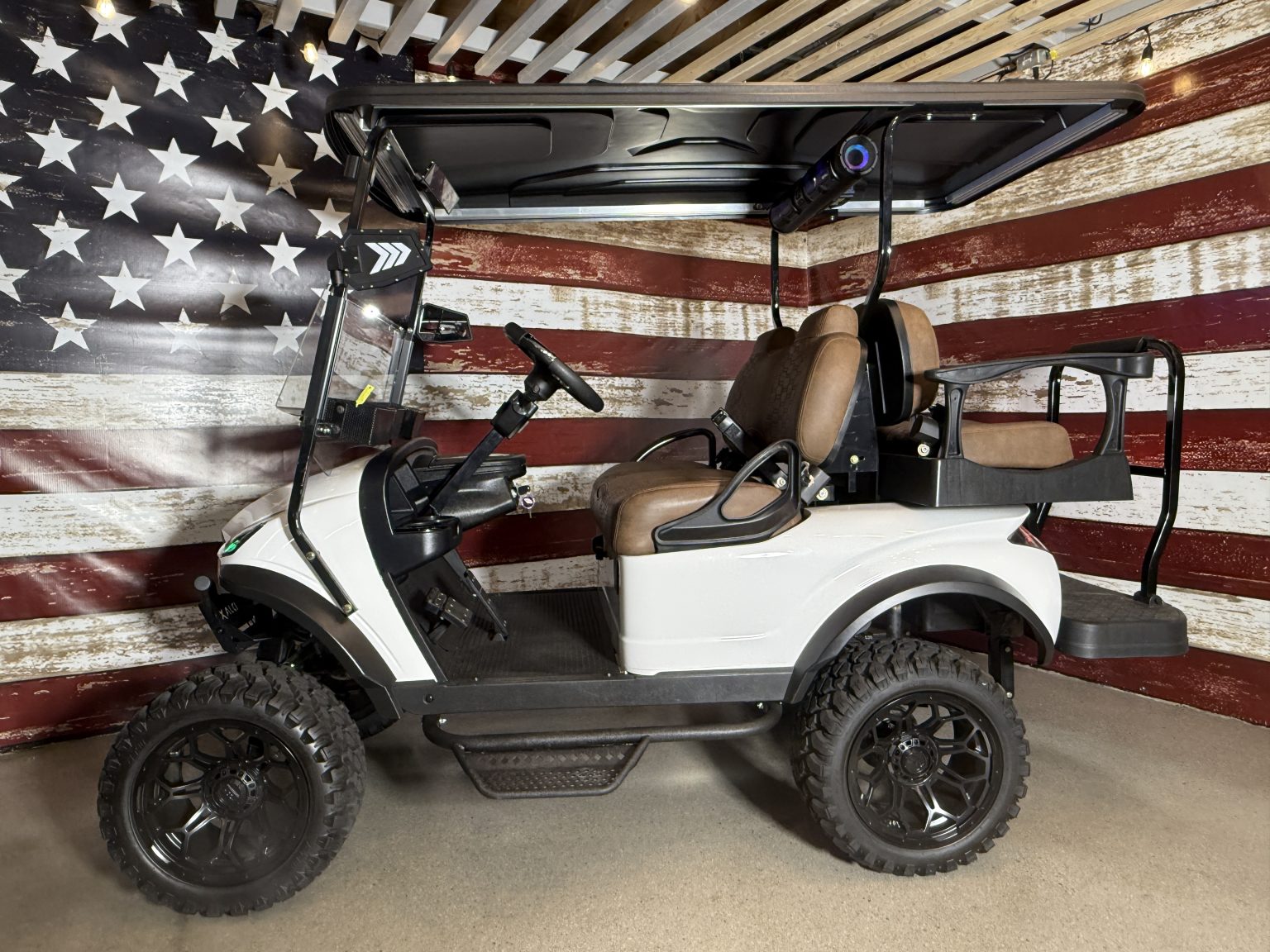 2020 EZGO TXT (Gas fuel injected) - Golf Carts